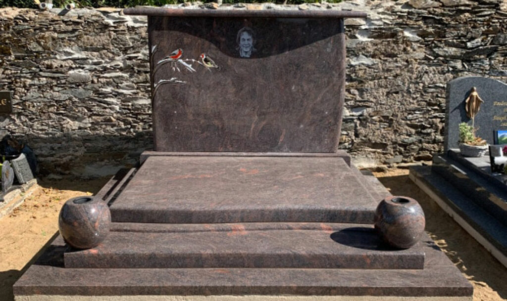 Les tendances monuments funéraires en marbre : Décryptage - Concept Marbre